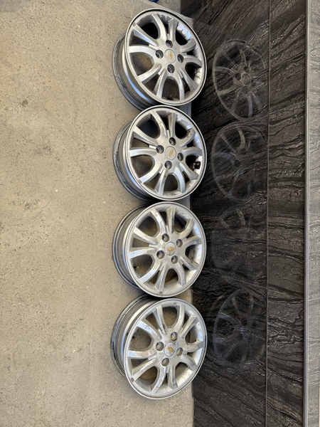 spark diska  a/t
