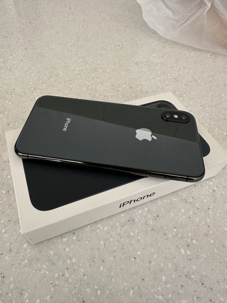 IIphone x 128 mb
