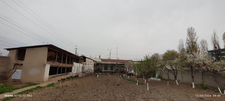 Xovli uy sotiladi