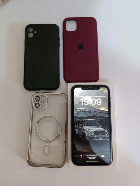 iPhone 11 64gb .
