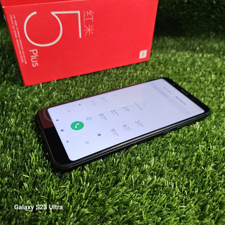 Redmi 5 Plus Sotiladi