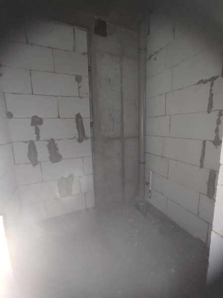 Buxara sitida 1 xonali korobka sotiladi