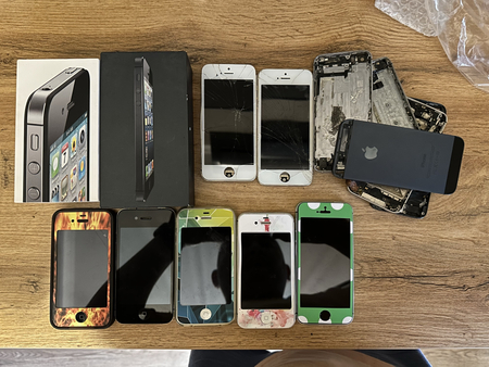 Продам все сразу потодному И так далее не продаеться ! Iphone