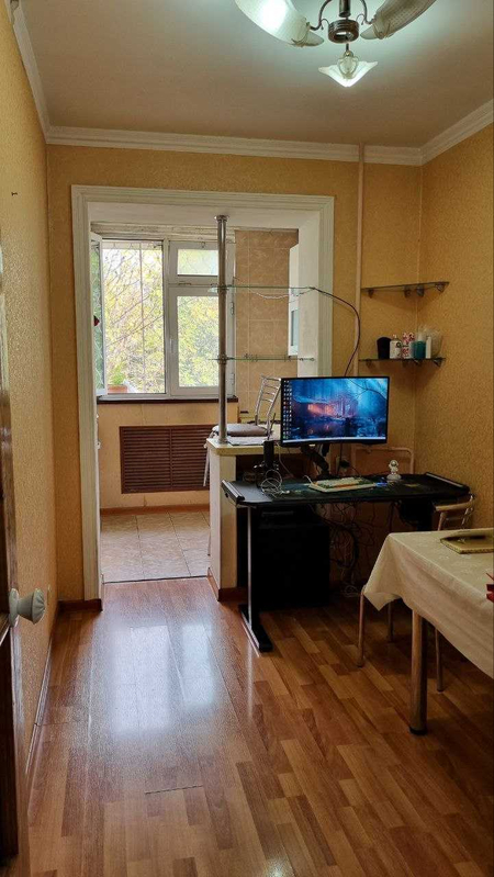 2 комнатная 2 этаж Госпитальный Хуавэй Миробод