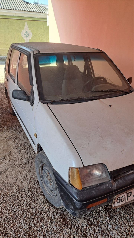 Tiko mashina sotiladi