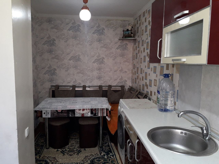 Ttz 1 da  2 xonali honadon sotiladi