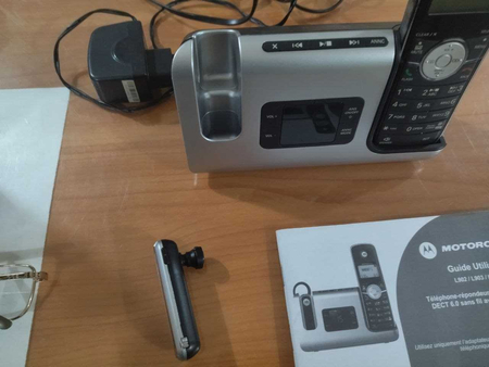 Продам радиотелефон MOTOROLA
