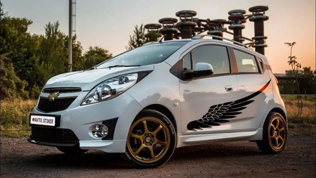 Avtomabilingiz uchun stikerlar(reklama logo, instagram nom, tuning)