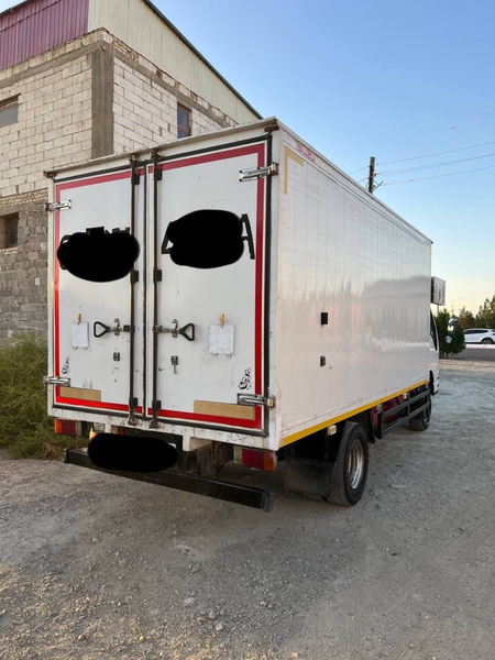 Isuzu Nqr sotiladi
