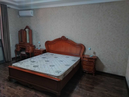 Дом в элитной махалле. СТАДИОН Старт