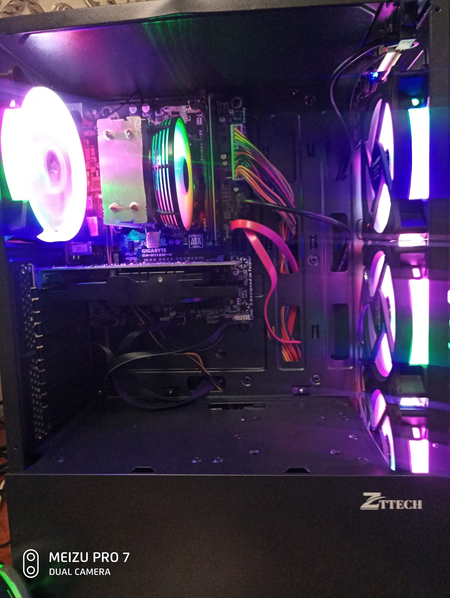 Мощный DDR 4 RGB комплект 7го поколения