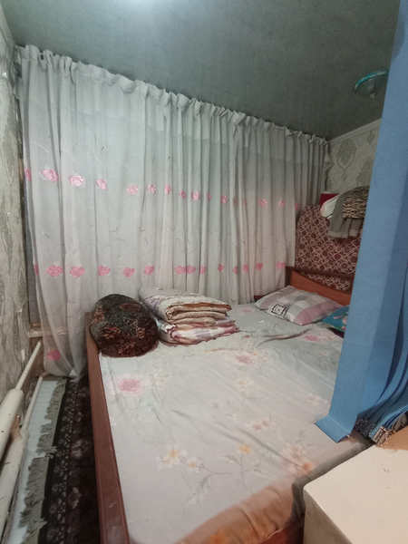 Срочно продам 2-ком квартиру в домбирабаде
