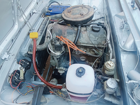 Vaz 21013 sotiladi 2000$