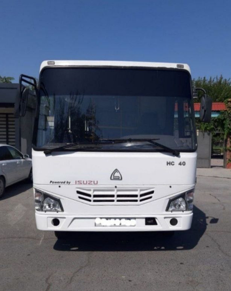 Isuzu avtobusi sotiladi