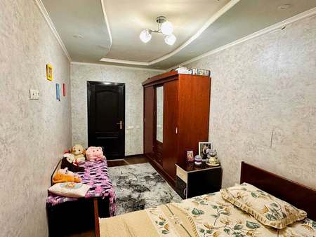 Срочно 2 комнатная квартира 54 м2 на Авиасозлар - 1 / 53.000 у.е