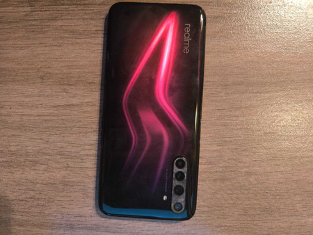 Продам Realme 6 pro