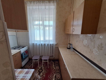 Сдается 2х комнатная квартира
С обстановкой 
В горде Алмалыке