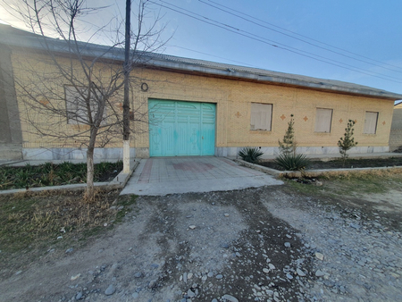 Uy sotiladi tayyor