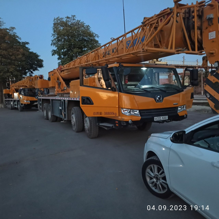 Авто кран аренда 30 тонна 50 тонна кран
