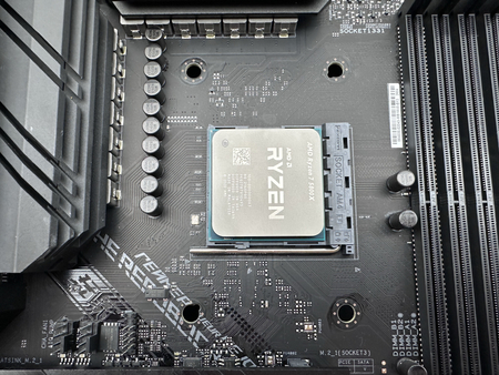 Комплект AMD Ryzen 7 5800X + Asus ROG Strix B550-F Gaming WiFi Full
