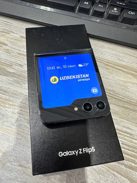 Samsung Z flip 5 256