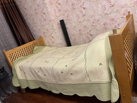 Две Детские деревянные кровати