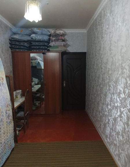 Продаётся 2в3/4/4 массив Феруза, ор-р кафе Shukrona! Возможна ипотека!