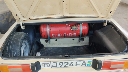 Жигули 2106 сотилади