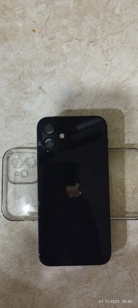 iPhone 12 sotiladi.