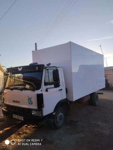 Isuzu sotiladi kelishilgan narxda
