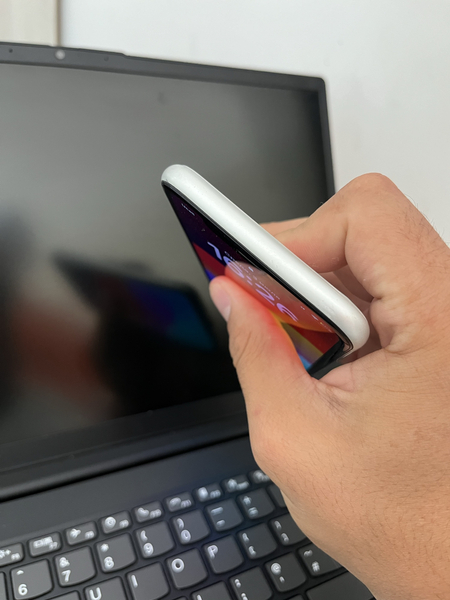 Iphone XR, 83% емкость, айби йок - холати ало