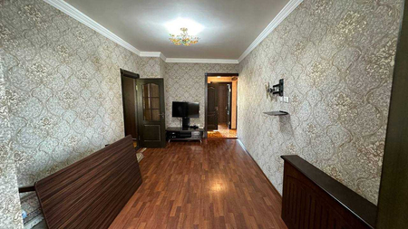 СРОЧНО продаётся 4 х комнатная квартира
