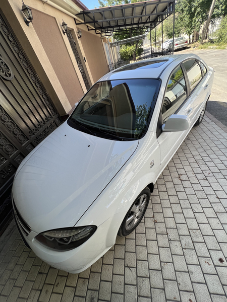 Продам свою Gentra (lacetti)