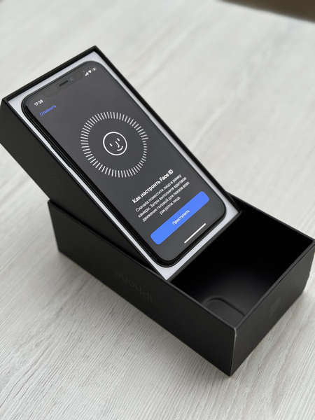 iPhone 11pro 256gb фулл комплект