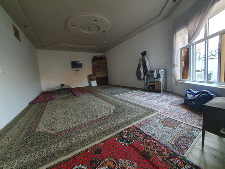 Uchastka sotiladi otbozor qizil qizilqum mahalla