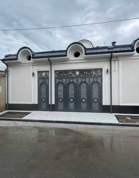 Бадамзар 10 комнат 500кв.м 3 сотки