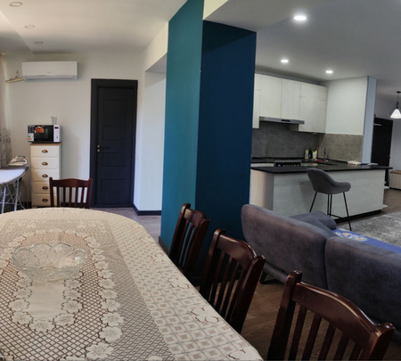 Аренда квартира 2/2/4, 70 м², 77 серия, ор-р метро Айбек
