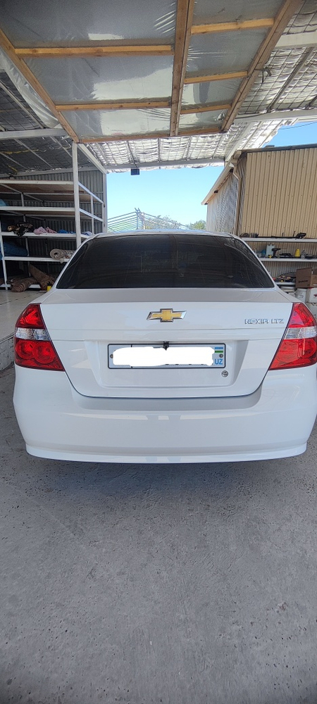 Nexia 3. 2020 yil. 28800km. Benzin