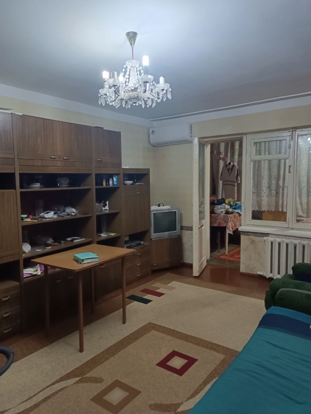 Чиланзар 4 балкон 2 х6 Метро Улугбек 2/3/4