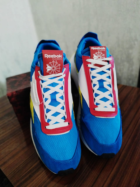Reebok classic новый оригинальный