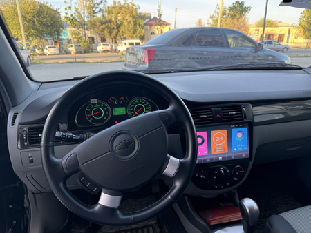 Chevrolet Jentra