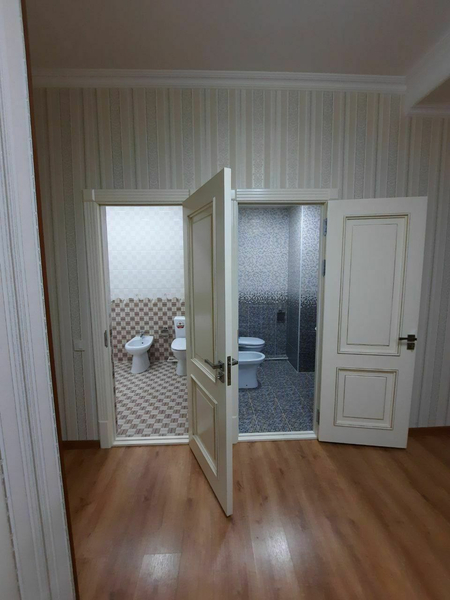 Продаётся квартира Паркентский Новостройка 3/4/8 100м²