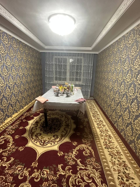 Продаётся Чирчик 3ком 3этаж 3мик