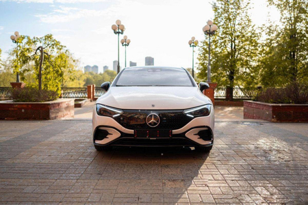 Mercedes Benz EQE 350