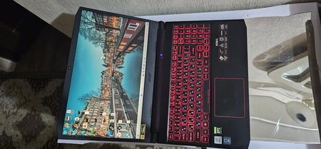 NOOTBUK acer nitro 5, core I 5, 256 GB