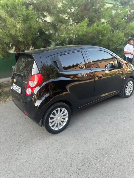 Spark 2 pozitsa qora gbo kraska toza