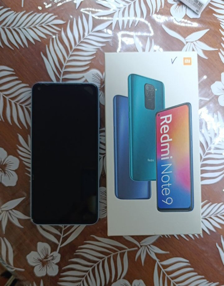 Продаю Xiaomi Redmi note 9