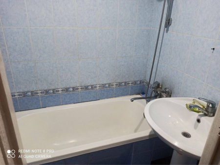 Arenda kvartira Sergeli 3 yarmarka 2xona 300$ Oilaga