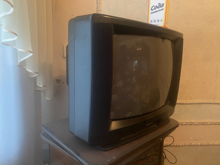 Продаётся БУ Телевизор