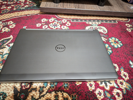 Dell Precision i7 7820HQ/16/512/Qurdo 4GB/Carbon